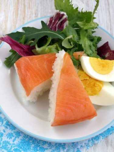torta di sushi al salmone